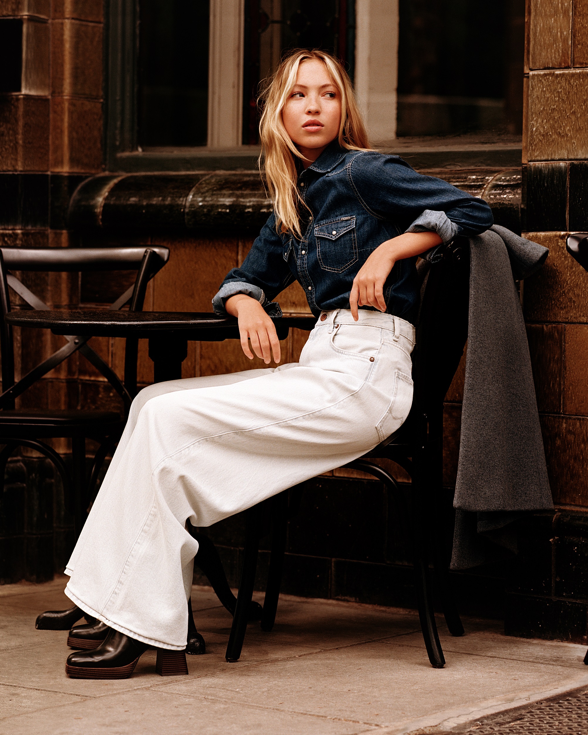 PEPE JEANS UNVEILS ITS AW23 BRAND CAMPAIGNS: “W11 LOVE FROM LONDON ...
